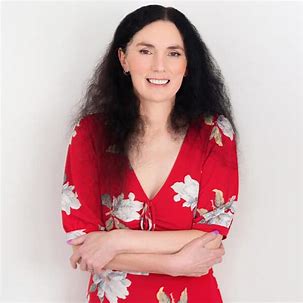 Black Gables by Eibhlis Carcione – Miss Cleveland is reading…